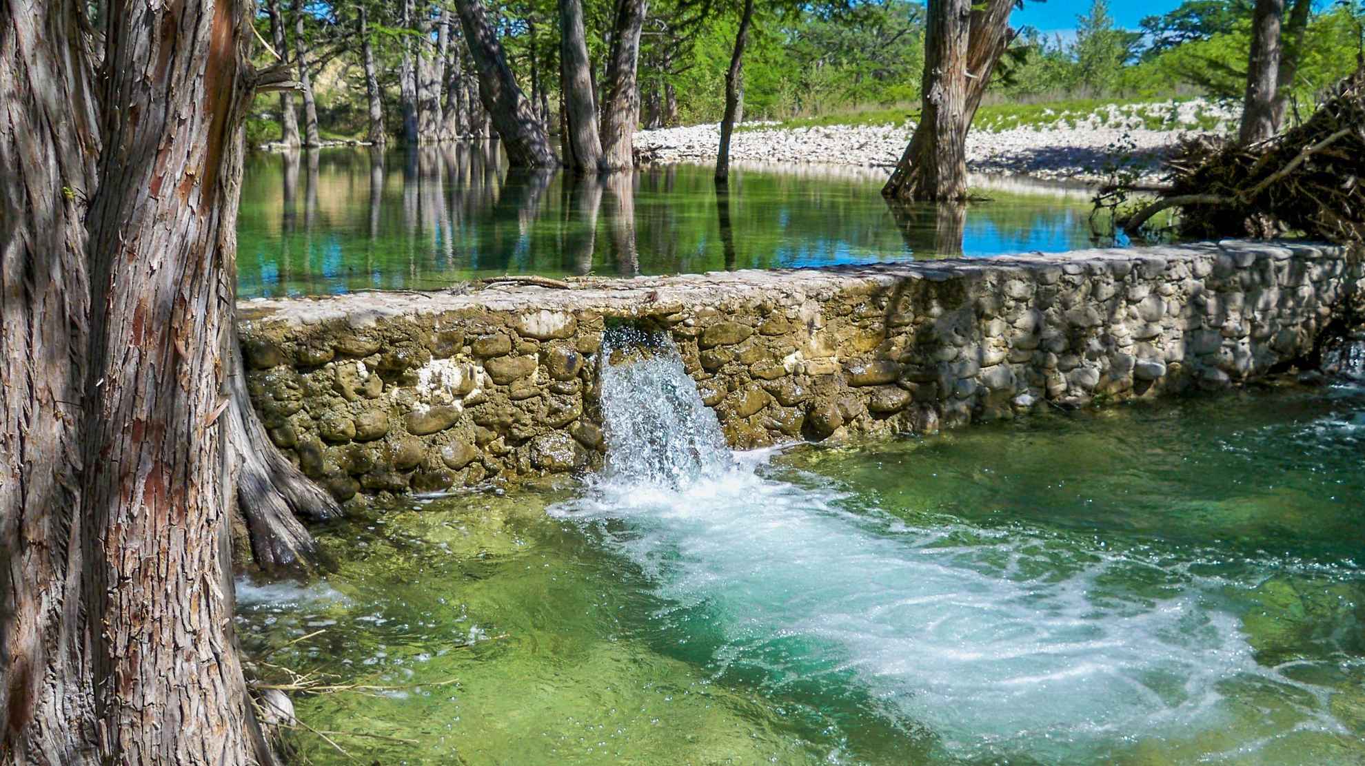 River Rock Ranch - Texas Land and Ranch Co |Morris Killough | Utopia, TX